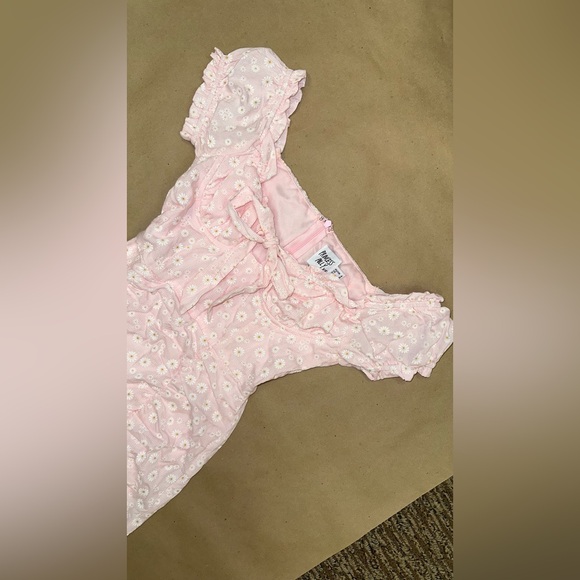 Princess Polly | Dresses | Princess Polly Light Pink Floral Dress ...